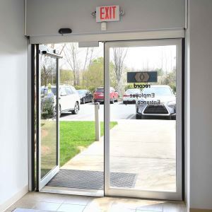 Ditec DS18D Automatic Sliding Doors – Entrematic - Sweets