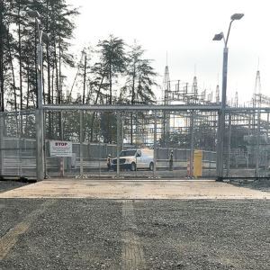 Matrix Alpha Curtain Wall Perimeter Enclosure Grid – Ameristar Fence ...